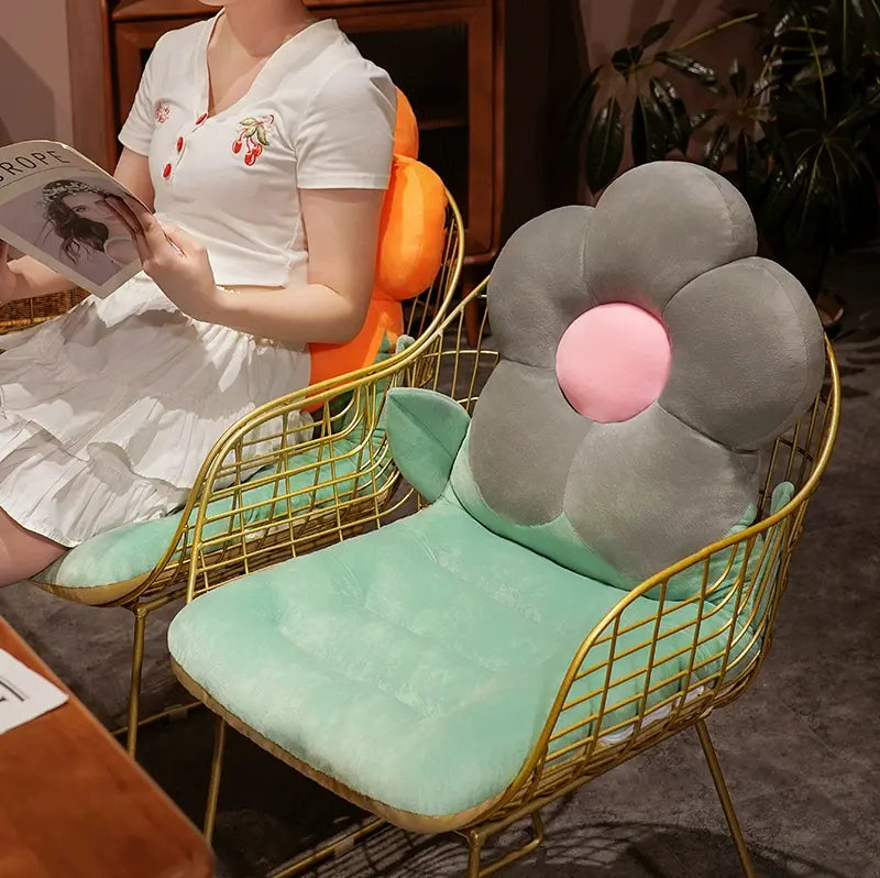 Buy PEANUTS Marisa Super Soft Ergonomic Office Chair Cushion Online | maija